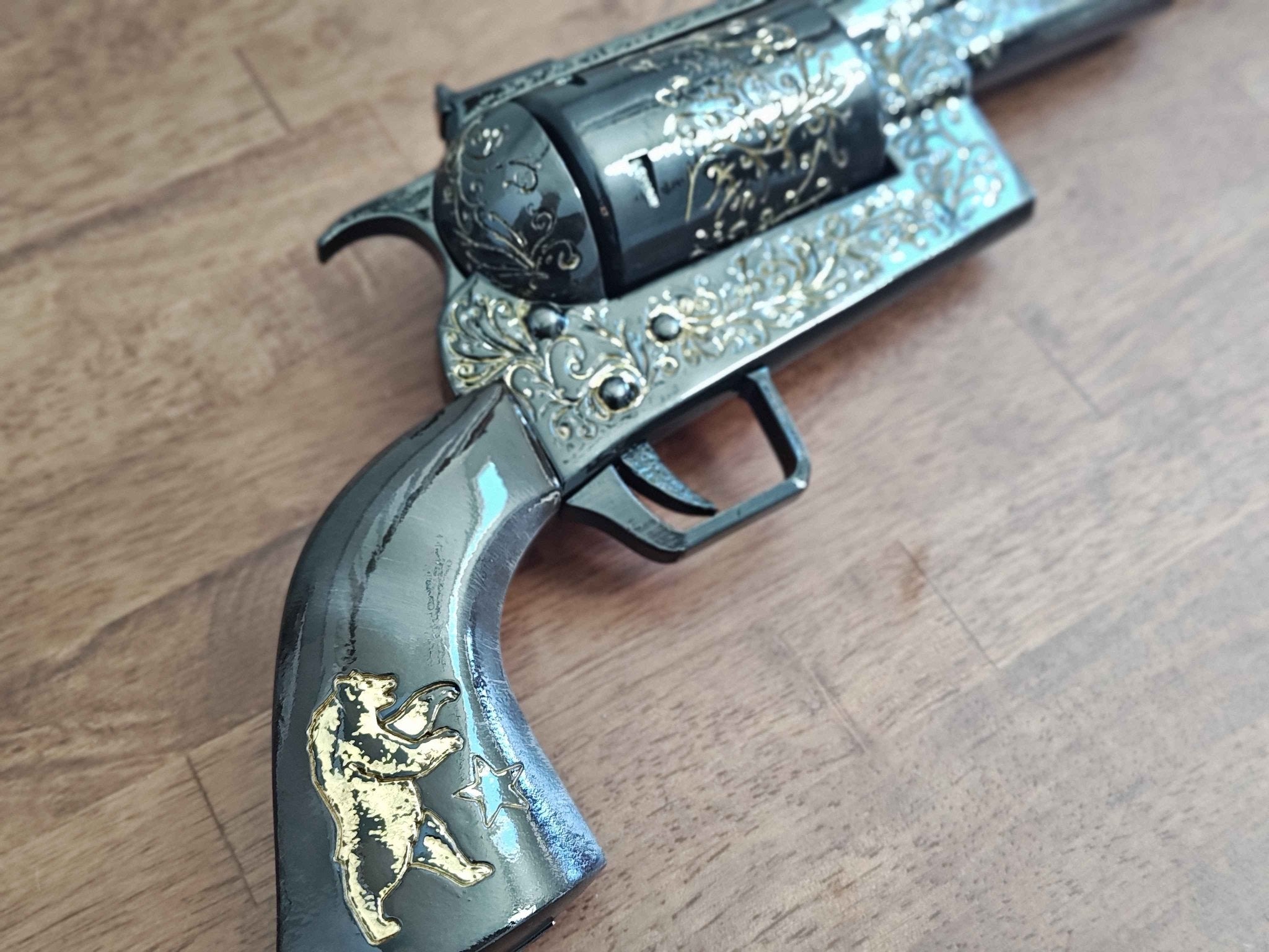 Custom Cosplay Prop Weapons: Fallout Ranger Sequoia Pistol – Mediocre ...